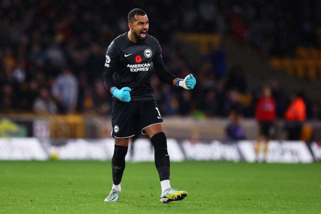 Manchester United monitoring Brighton keeper Robert Sanchez