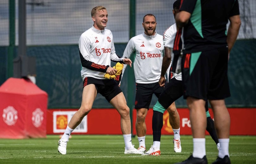 (Photos) Manchester United train in preparation for Spurs away with one Red seemingly absent