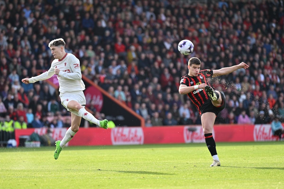 Manchester United eye Bournemouth star Milos Kerkez