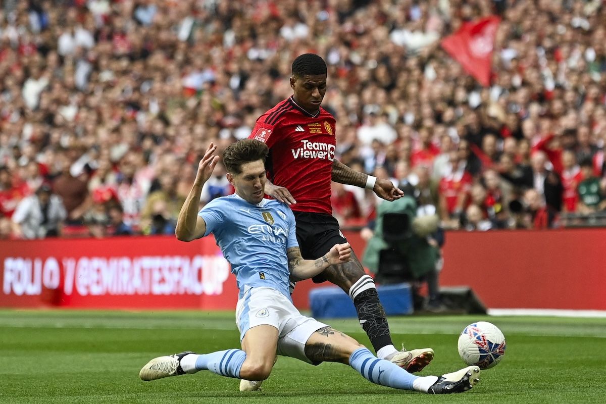 Perfect Fit Arsenal Urged To Sign Manchester United Duo