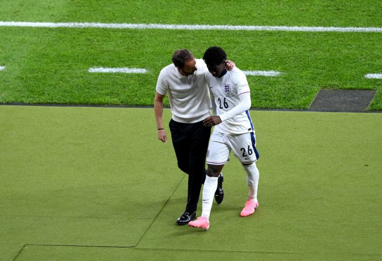 Manchester United Duo Thank Gareth Southgate In Farewell Message