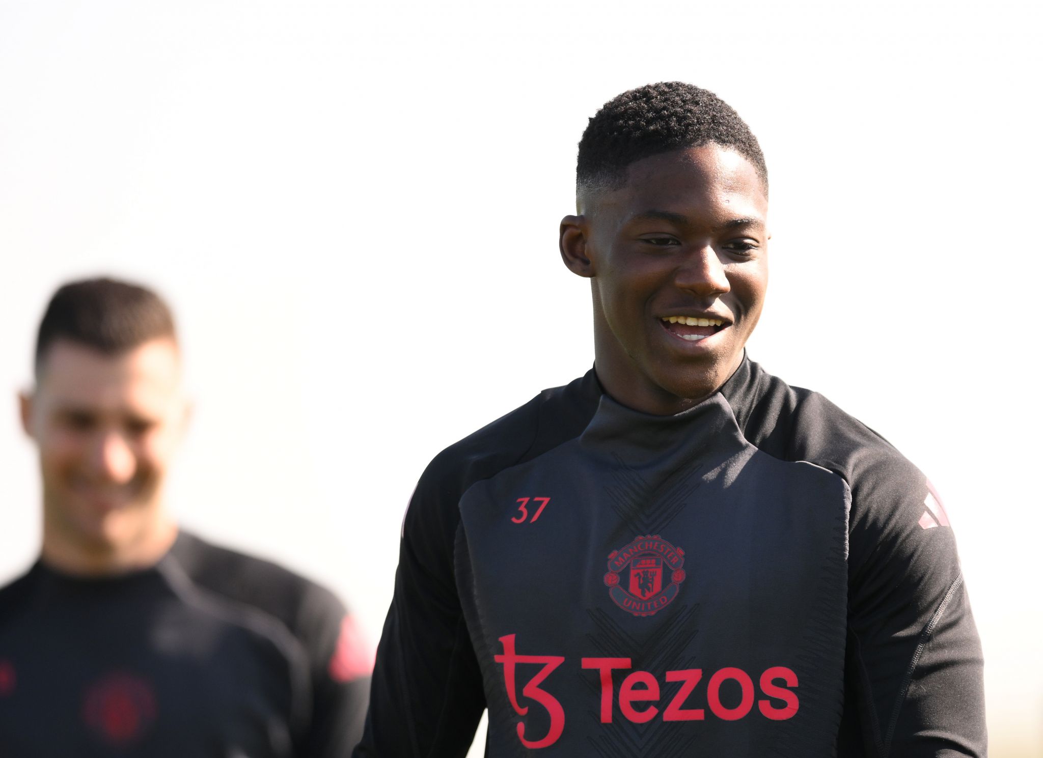 Mainoo touted for late summer sale as United flounder financially