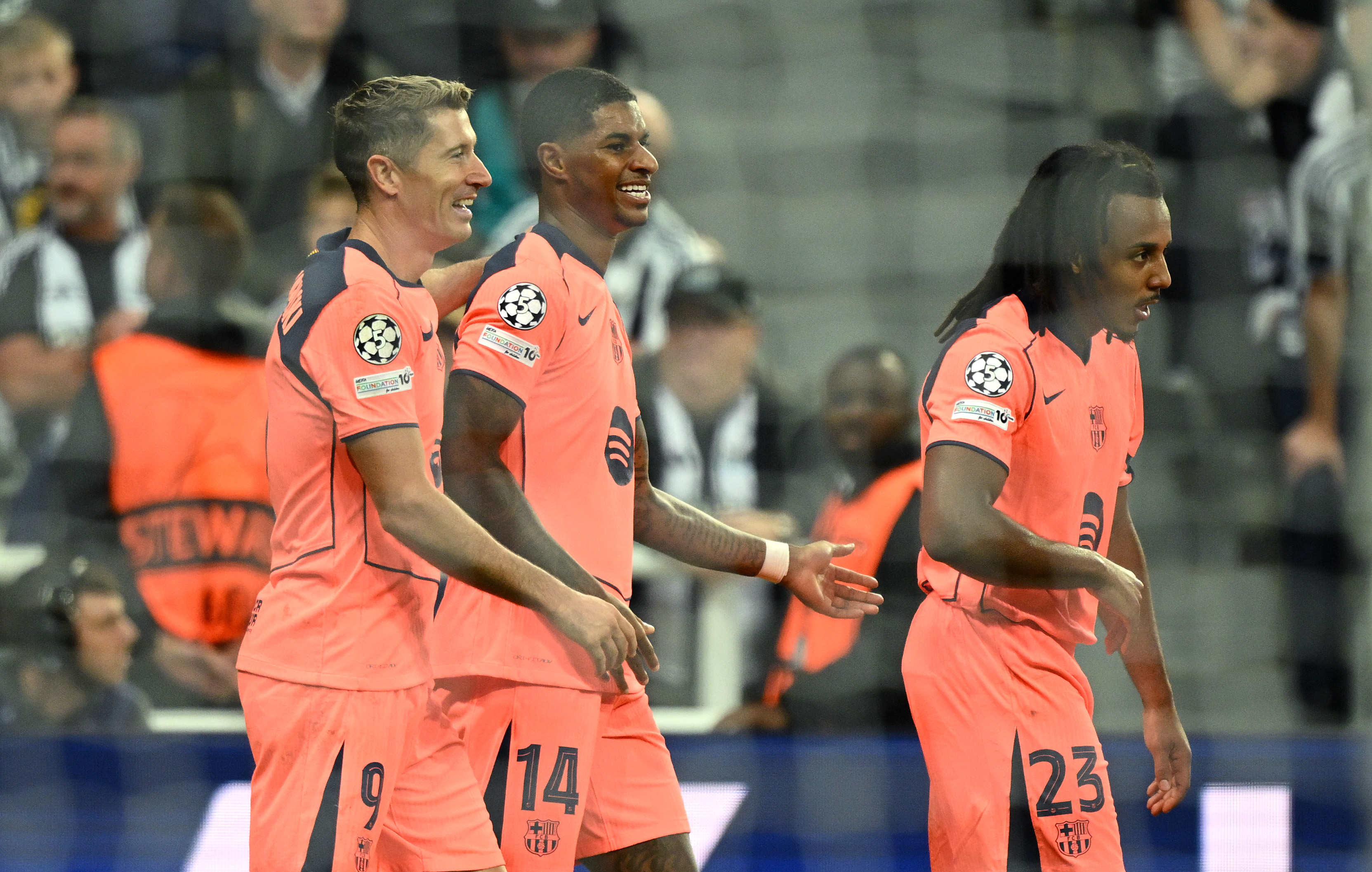 Shearer slams Rashford for Barcelona tardiness