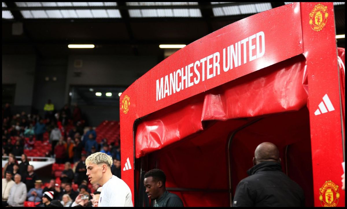 How Man United fans welcomed back Alejandro Garnacho to Old Trafford