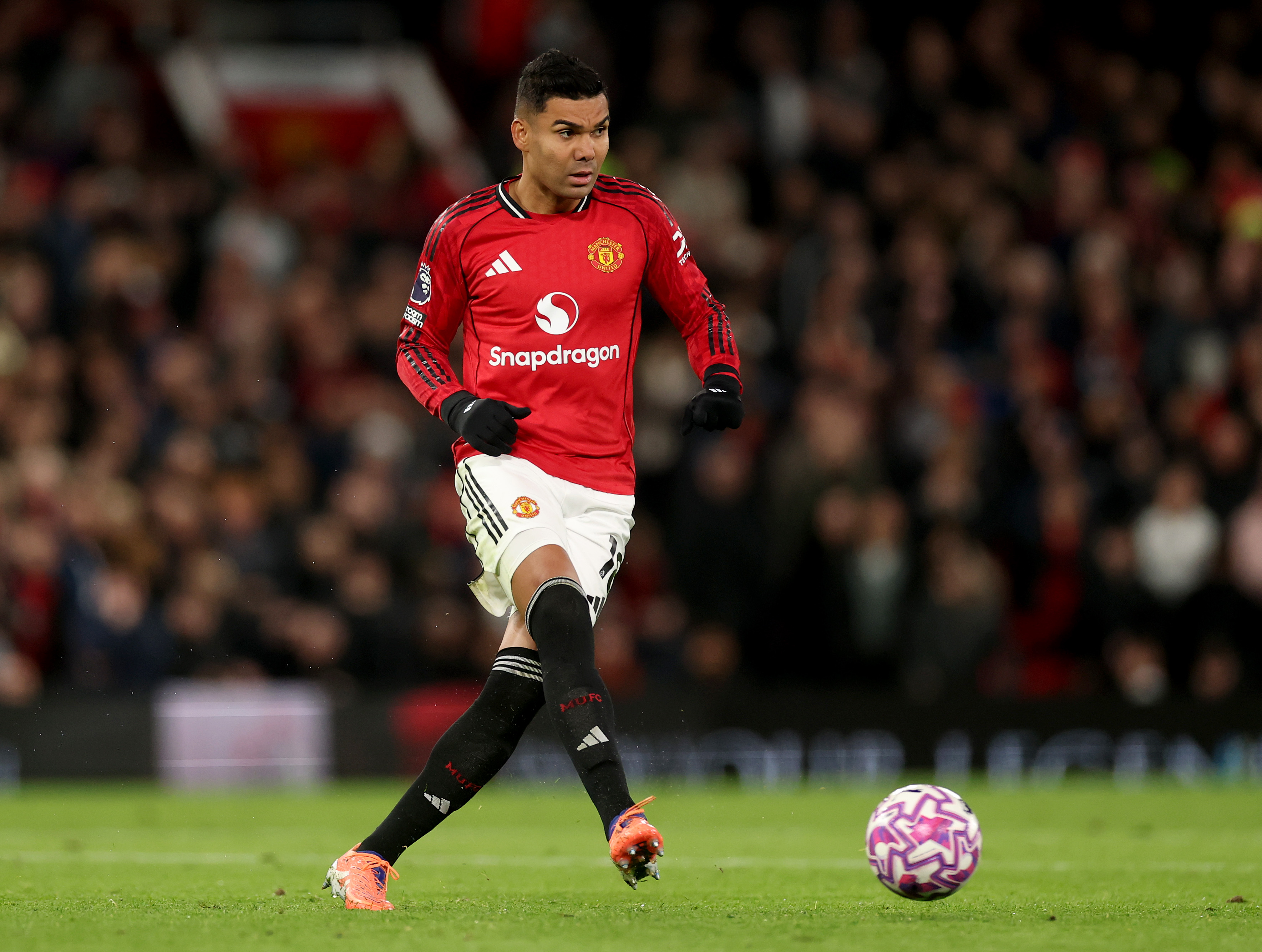 Bryan Robson cherry-picks Casemiro for highest footballing IQ